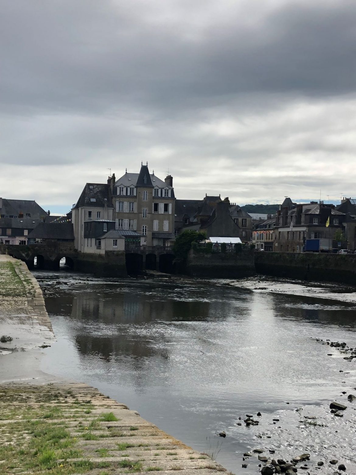 Le Pont de Rohan à Landerneau, pont habité - L'Œil du Léon